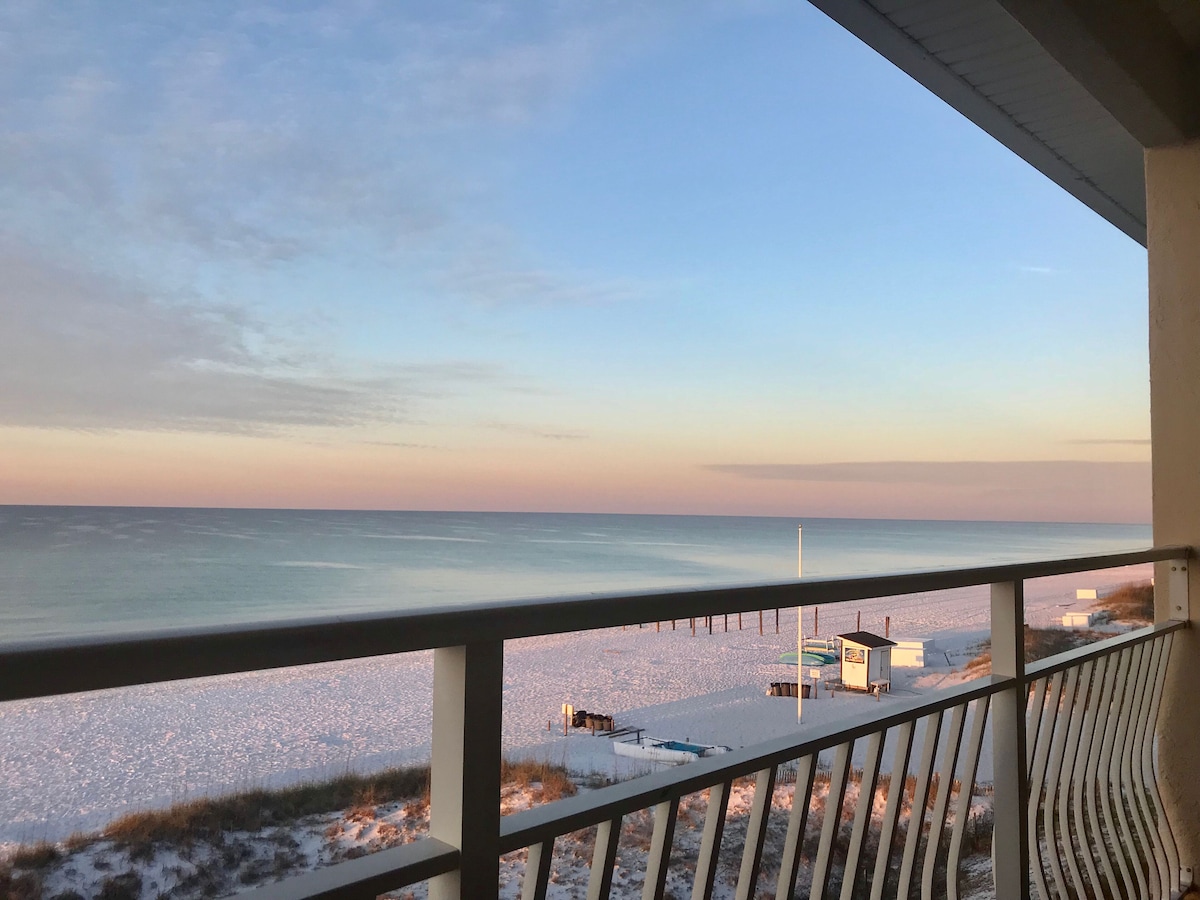 Crystal Sands 2 Bedroom+Loft 309B | Destin Condo Rentals